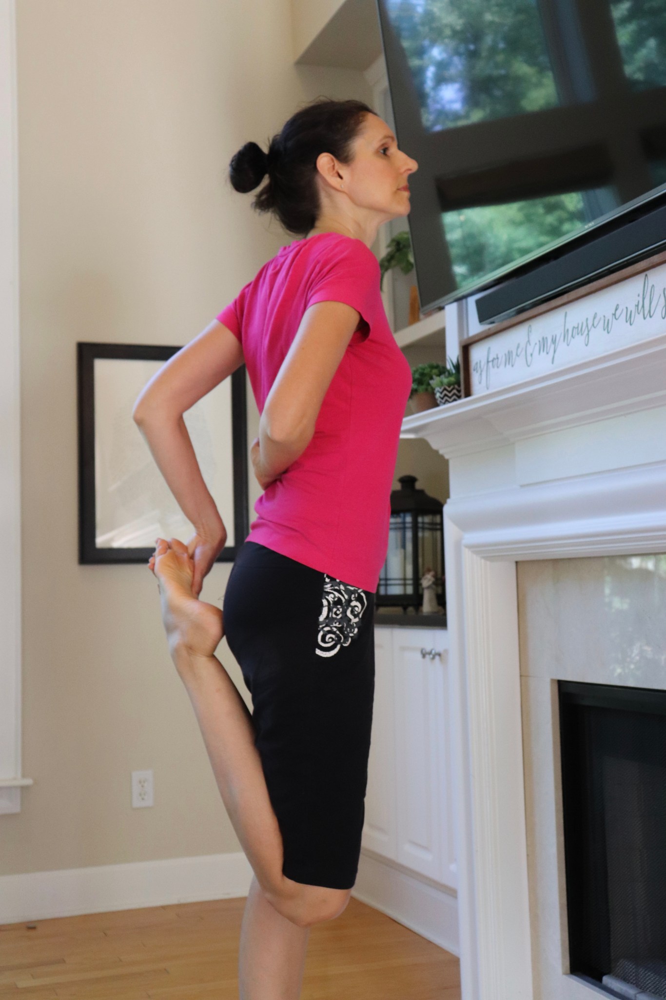Morning Stretches – Lisa K. Hodge